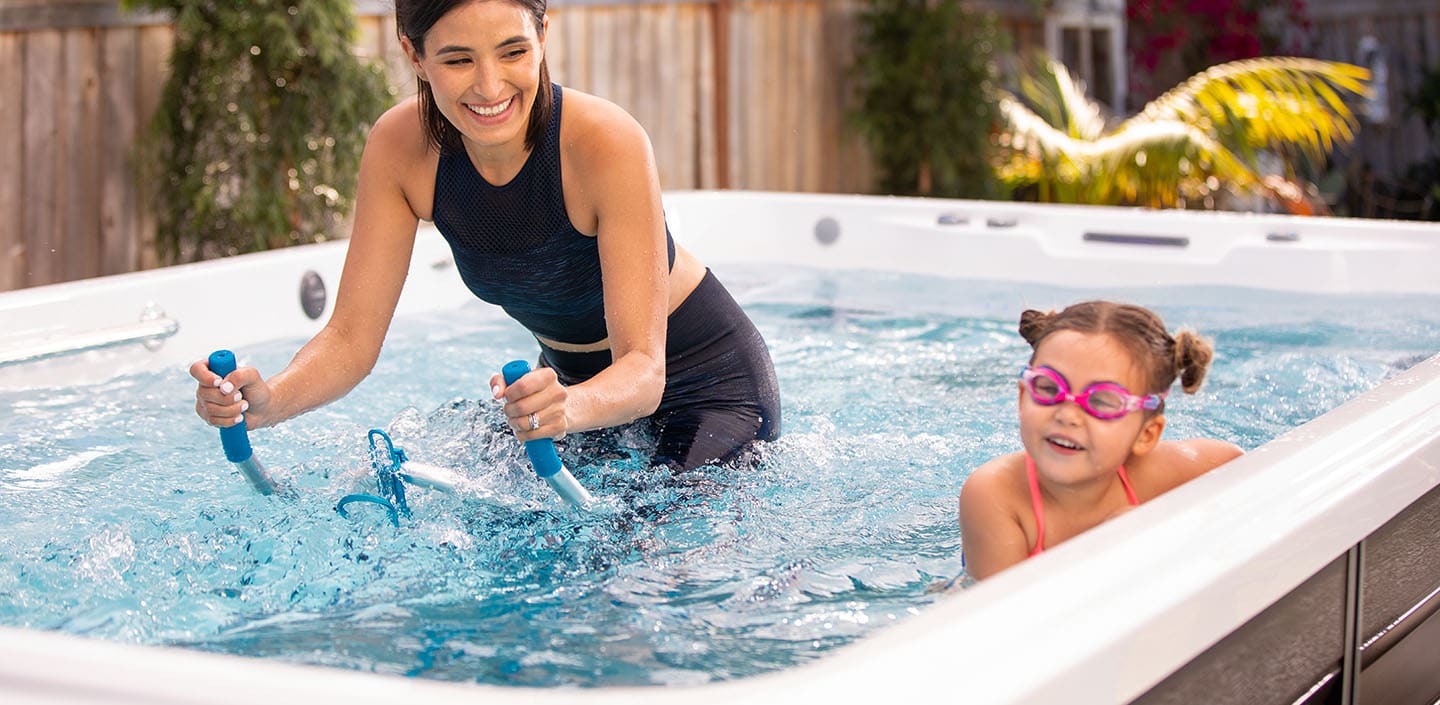 Swimspa RecSport® - Året runt pool för träning och lek