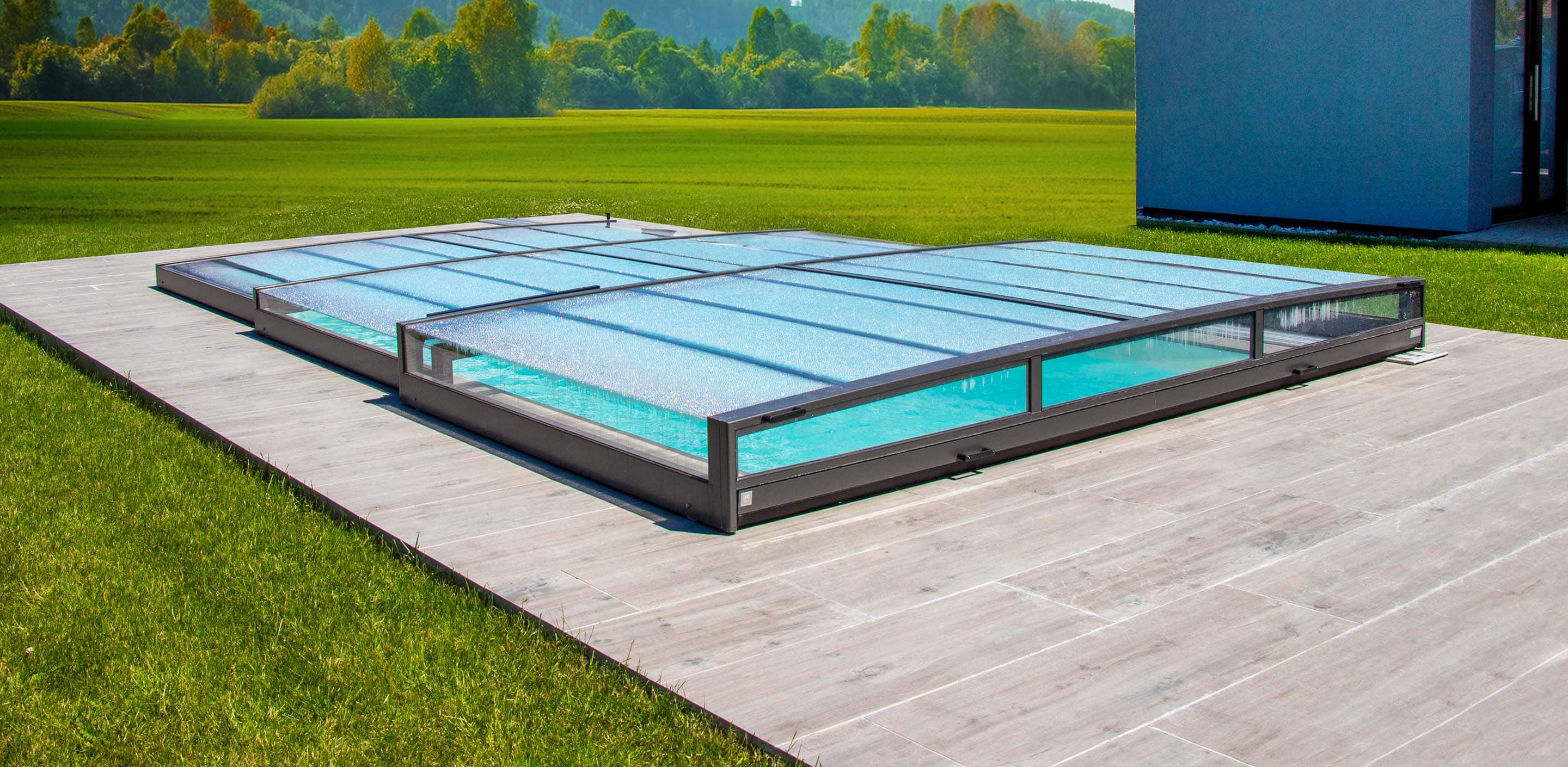 Pooltak 4x8 - Terra - Extra lågt och stilrent pooltak